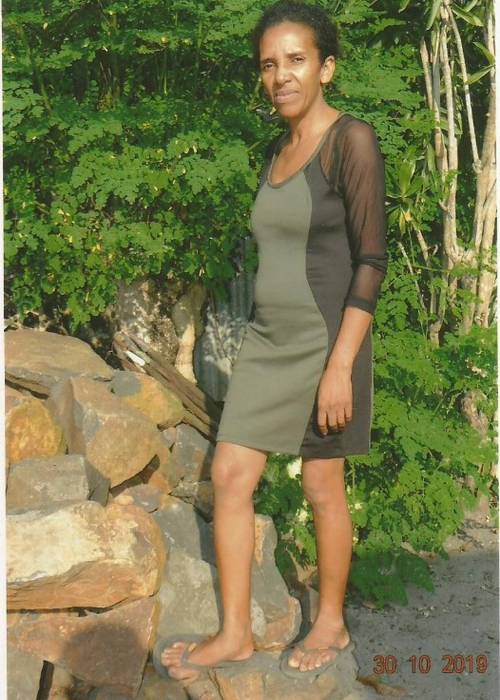 MA66265 : Je suis une femme malgache super sympa et très sér