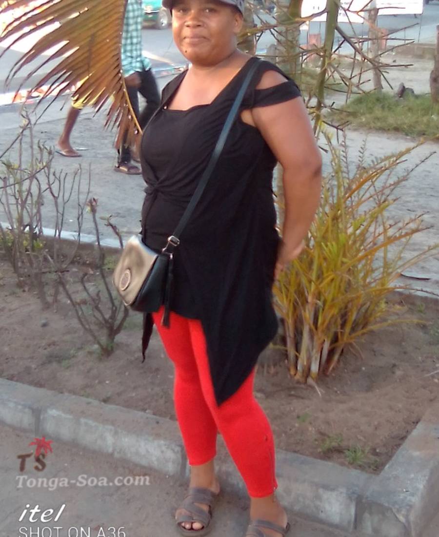 Une femme malgache à la recherche dun… – Tamatave | Tonga-Soa