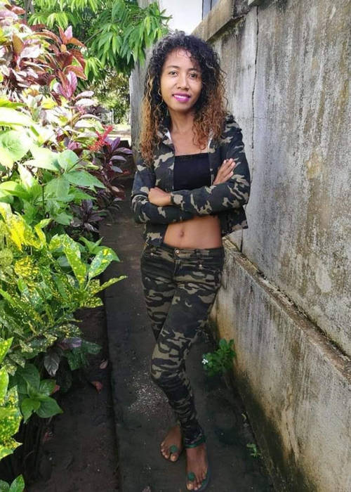 MA66606 : Jeune femme malgache espérant trouver l'amour (Phillidie - Mar