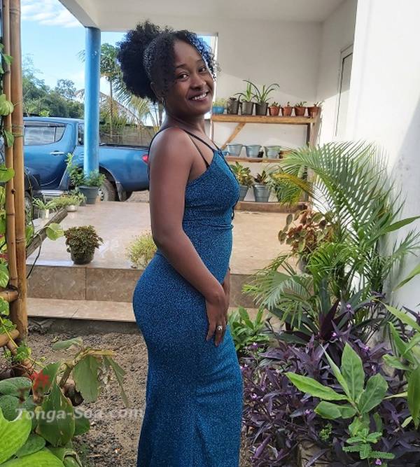 MA80130 : une relation serieuse et vie commune (Raissa - Mariage)