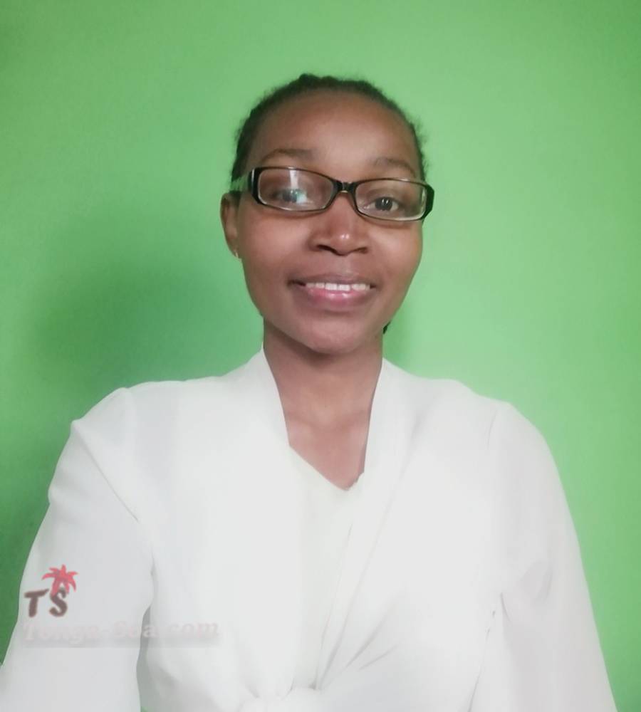 Album Photos des Femmes - (le Trombi Tonga-Soa.com )